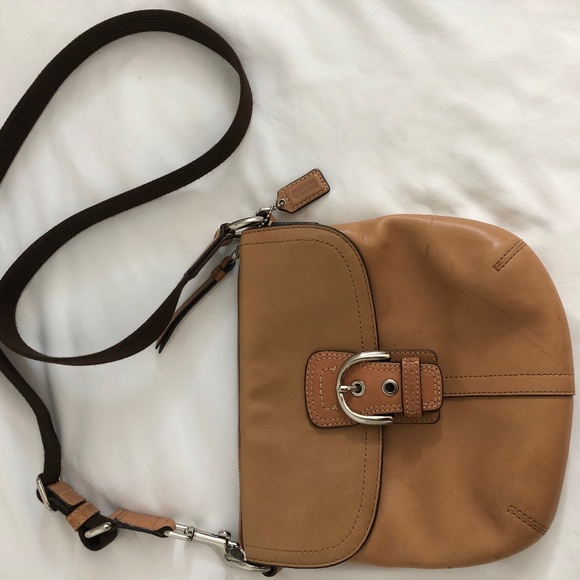 Coach | Bags | Coach Classic Beige Leather Crossbody Bag | Poshmark